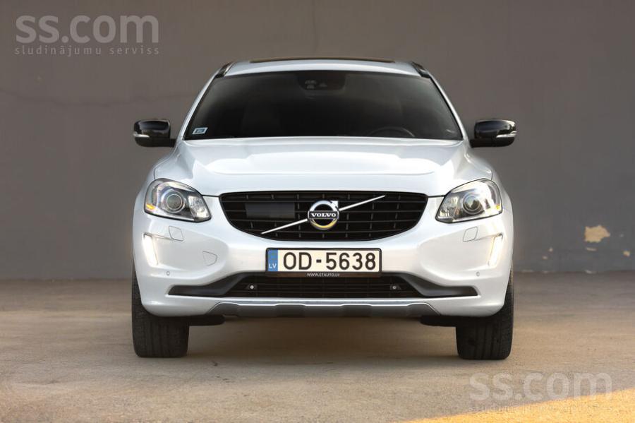 White Volvo XC60 2014 in Jelgava, with an engine capacity of 2.00 L and mileage of 240 thousand km for 7650 €, photo 2 on AUTOMOTO.COM.LV