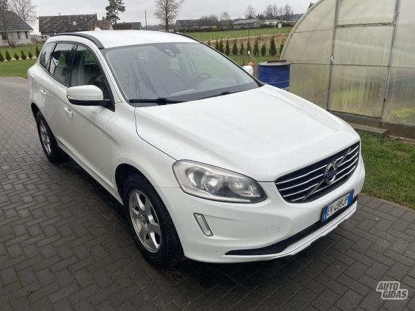 Balts Volvo XC60 2014 Plungė, ar dzinēja tilpumu 2.00 L un nobraukumu 245 tūkst. km par 9500 €, foto 4 vietnē AUTOMOTO.COM.LV