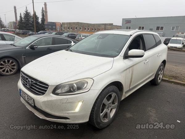 White Volvo XC60 2014 in Tartu, with an engine capacity of 2.00 L and mileage of 320 thousand km for 5999 €, photo 2 on AUTOMOTO.COM.LV