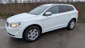 White Volvo XC60 2014 in Vilnius, with an engine capacity of 1.98 L and mileage of 242 thousand km for 10300 €, photo 3 on AUTOMOTO.COM.LV