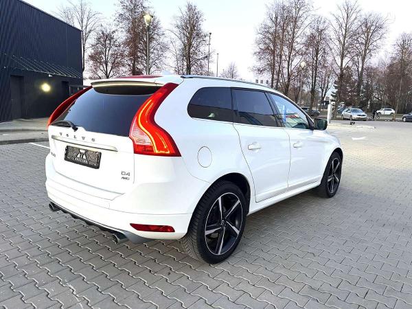 Balts Volvo XC60 2014 Kauņa, ar dzinēja tilpumu 2.40 L un nobraukumu 193 tūkst. km par 12750 €, foto 7 vietnē AUTOMOTO.COM.LV