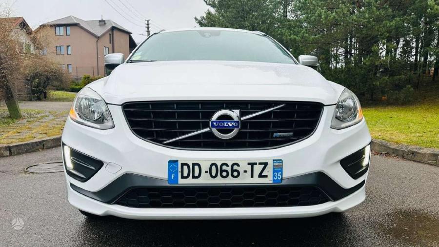 Balts Volvo XC60 2014 Viļņa, ar dzinēja tilpumu 1.98 L un nobraukumu 251 tūkst. km par 11700 €, foto 8 vietnē AUTOMOTO.COM.LV