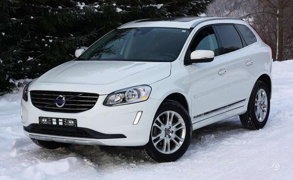Balts Volvo XC60 2014 Kretinga, ar dzinēja tilpumu 3.20 L un nobraukumu 147 tūkst. km par 10999 €, foto 4 vietnē AUTOMOTO.COM.LV