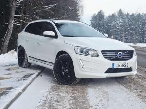 White Volvo XC60 2014 in Vilnius, with an engine capacity of 2.40 L and mileage of 258 thousand km for 15400 €, photo 35 on AUTOMOTO.COM.LV