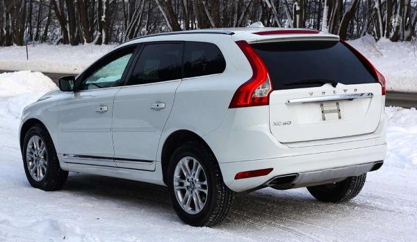 Balts Volvo XC60 2014 Kretinga, ar dzinēja tilpumu 3.20 L un nobraukumu 147 tūkst. km par 10999 €, foto 10 vietnē AUTOMOTO.COM.LV