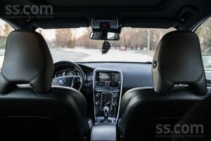 Balts Volvo XC60 2014 Rīga, ar dzinēja tilpumu 2.00 L un nobraukumu 261 tūkst. km par 13150 €, foto 6 vietnē AUTOMOTO.COM.LV