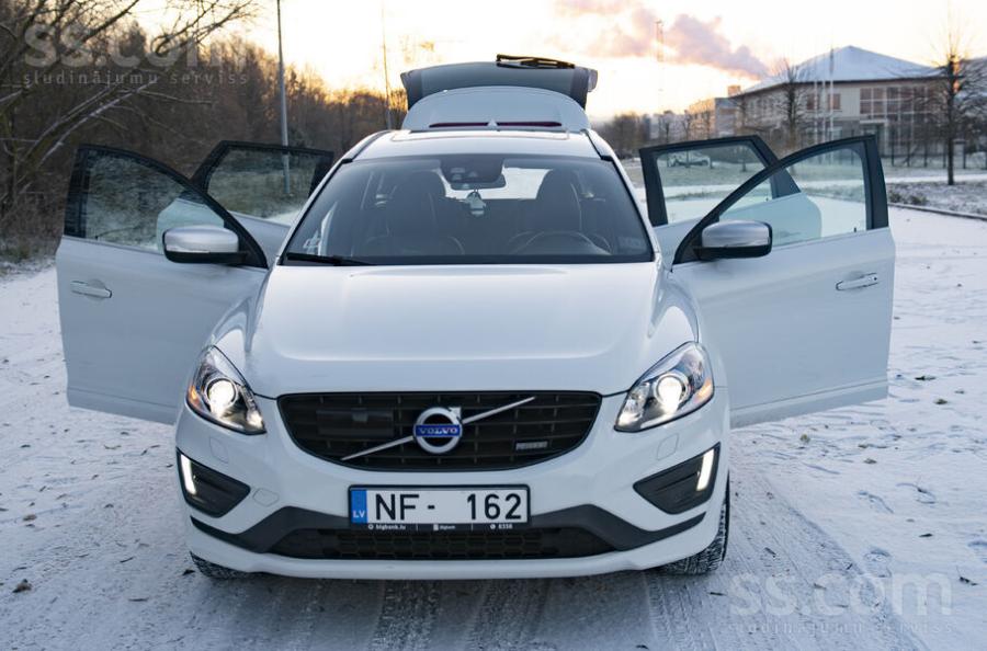 Balts Volvo XC60 2014 Rīga, ar dzinēja tilpumu 2.00 L un nobraukumu 261 tūkst. km par 13150 €, foto 13 vietnē AUTOMOTO.COM.LV