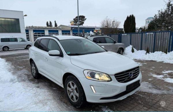 White Volvo XC60 2014 in Vilkaviskis, with an engine capacity of 1.97 L and mileage of 200 thousand km for 9200 €, photo 1 on AUTOMOTO.COM.LV