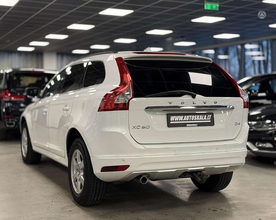 Balts Volvo XC60 2014 Klaipėda, ar dzinēja tilpumu 1.98 L un nobraukumu 257 tūkst. km par 12950 €, foto 21 vietnē AUTOMOTO.COM.LV