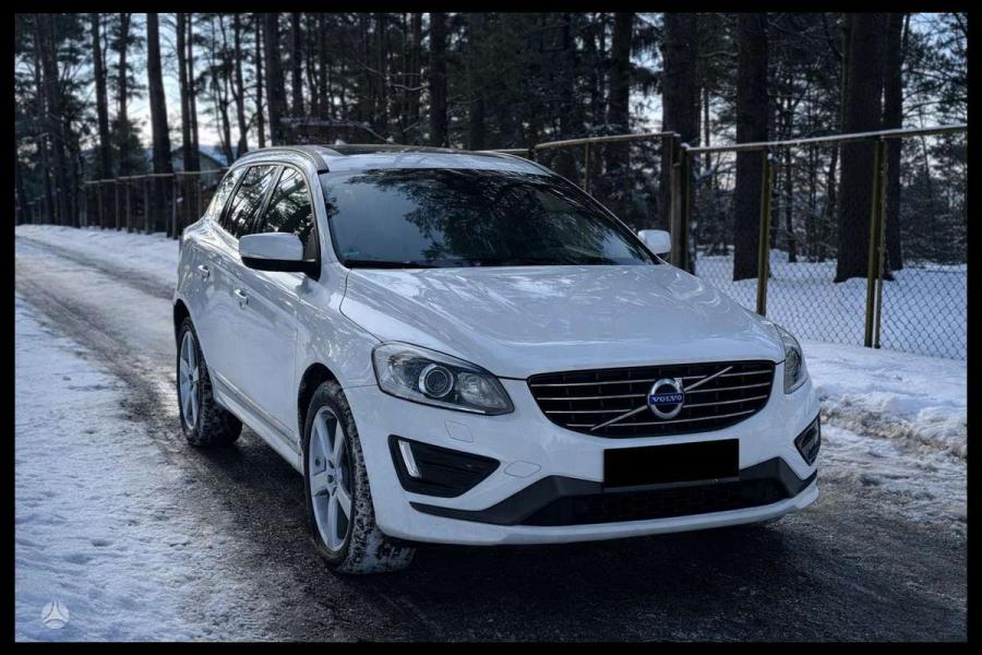 White Volvo XC60 2014 in Vilnius, with an engine capacity of 2.40 L and mileage of 225 thousand km for 15500 €, photo 3 on AUTOMOTO.COM.LV