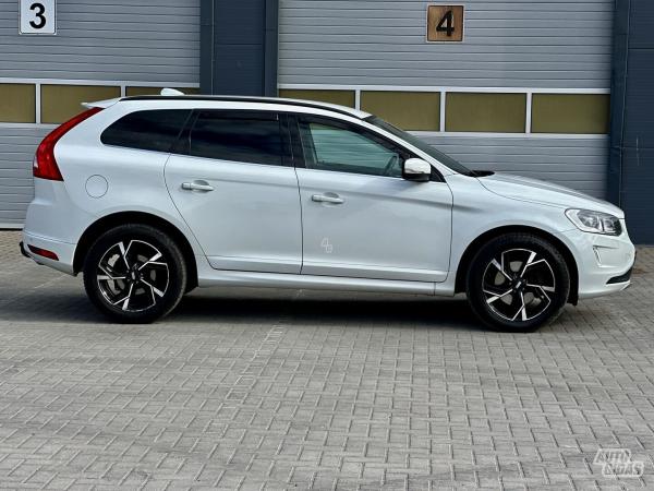 Balts Volvo XC60 2014 Kretinga, ar dzinēja tilpumu 2.00 L un nobraukumu 286 tūkst. km par 11999 €, foto 6 vietnē AUTOMOTO.COM.LV