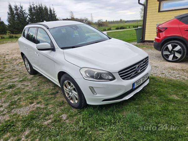White Volvo XC60 2014 in Tallinn, with an engine capacity of 2.40 L and mileage of 380 thousand km for 6500 €, photo 2 on AUTOMOTO.COM.LV