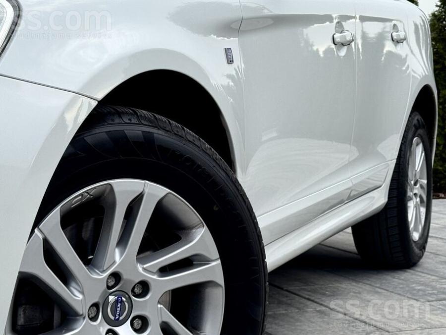 Balts Volvo XC60 2014 Jelgava, ar dzinēja tilpumu 2.00 L un nobraukumu 173 tūkst. km par 13800 €, foto 8 vietnē AUTOMOTO.COM.LV