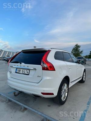 White Volvo XC60 2014 in Riga, with an engine capacity of 2.00 L and mileage of 170 thousand km for 9500 €, photo 5 on AUTOMOTO.COM.LV