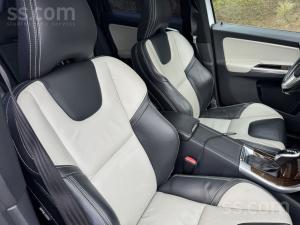 Balts Volvo XC60 2014 Ogre, ar dzinēja tilpumu 2.40 L un nobraukumu 250 tūkst. km par 13990 €, foto 30 vietnē AUTOMOTO.COM.LV