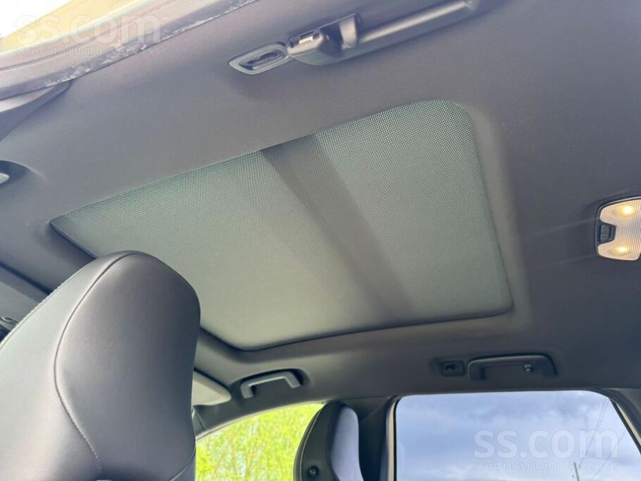 Balts Volvo XC60 2014 Ogre, ar dzinēja tilpumu 2.40 L un nobraukumu 250 tūkst. km par 13980 €, foto 12 vietnē AUTOMOTO.COM.LV