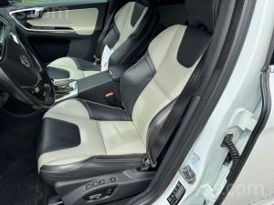 Balts Volvo XC60 2014 Ogre, ar dzinēja tilpumu 2.40 L un nobraukumu 250 tūkst. km par 13980 €, foto 14 vietnē AUTOMOTO.COM.LV