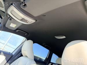 White Volvo XC60 2014 in Riga, with an engine capacity of 2.00 L and mileage of 255 thousand km for 11995 €, photo 13 on AUTOMOTO.COM.LV