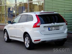Белый Вольво ХС60 2014 в Рига, объемом двигателя 2.40 л и пробегом 196 тыс. км за 12900 €, фото 5 на AUTOMOTO.COM.LV