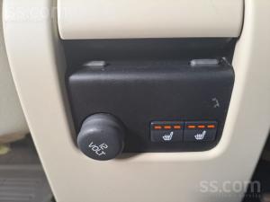 Balts Volvo XC60 2014 Jelgava, ar dzinēja tilpumu 2.40 L un nobraukumu 265 tūkst. km par 13000 €, foto 20 vietnē AUTOMOTO.COM.LV