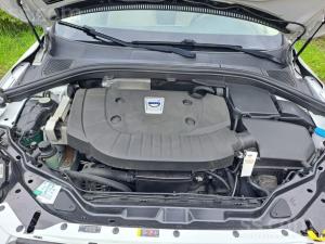 Balts Volvo XC60 2014 Jelgava, ar dzinēja tilpumu 2.40 L un nobraukumu 265 tūkst. km par 13000 €, foto 23 vietnē AUTOMOTO.COM.LV
