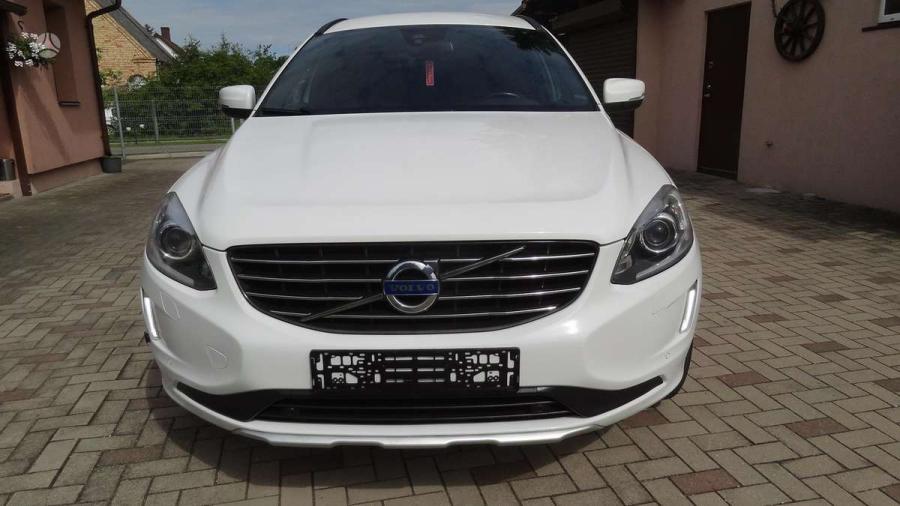 Balts Volvo XC60 2014 Joniškis, ar dzinēja tilpumu 2.40 L un nobraukumu 319 tūkst. km par 12349 €, foto 16 vietnē AUTOMOTO.COM.LV