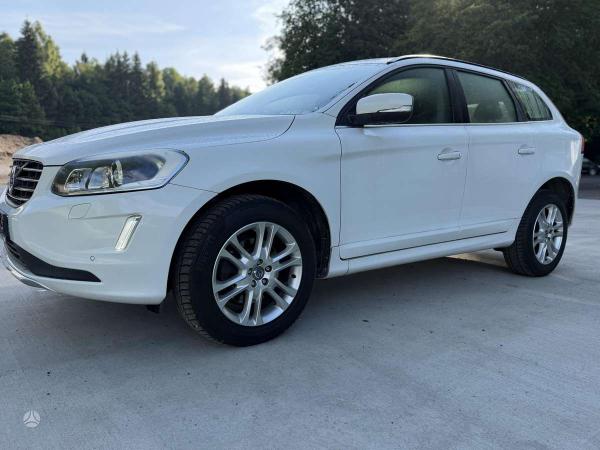 Balts Volvo XC60 2014 Kazlų Rūda, ar dzinēja tilpumu 1.97 L un nobraukumu 317 tūkst. km par 8150 €, foto 5 vietnē AUTOMOTO.COM.LV