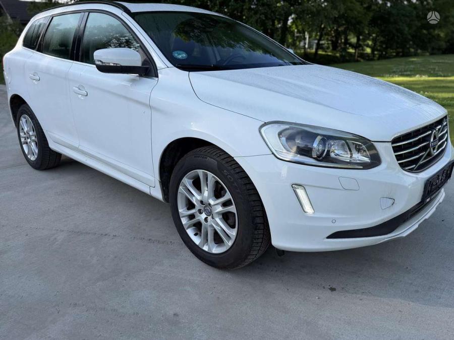 Balts Volvo XC60 2014 Kazlų Rūda, ar dzinēja tilpumu 1.97 L un nobraukumu 317 tūkst. km par 8150 €, foto 1 vietnē AUTOMOTO.COM.LV
