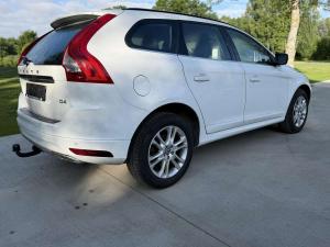 Balts Volvo XC60 2014 Kazlų Rūda, ar dzinēja tilpumu 1.97 L un nobraukumu 317 tūkst. km par 8150 €, foto 4 vietnē AUTOMOTO.COM.LV