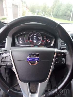 Balts Volvo XC60 2014 Daugavpils, ar dzinēja tilpumu 2.40 L un nobraukumu 211 tūkst. km par 11634 €, foto 7 vietnē AUTOMOTO.COM.LV