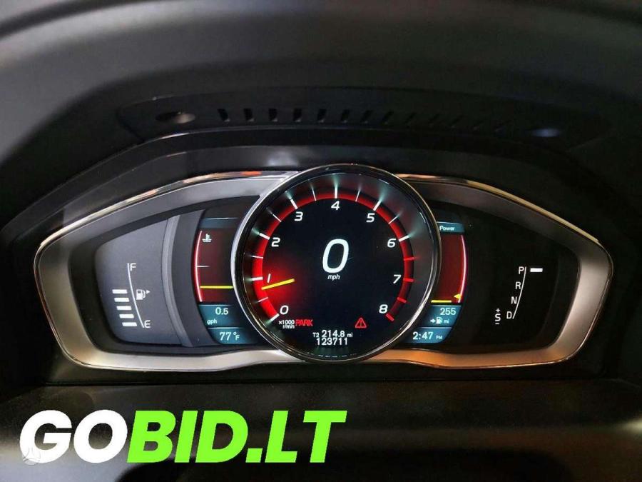 Balts Volvo XC60 2014 Šauļi, ar dzinēja tilpumu 3.19 L un nobraukumu 199 tūkst. km par 6500 €, foto 10 vietnē AUTOMOTO.COM.LV