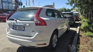 White Volvo XC60 2014 in Riga, with an engine capacity of 2.00 L and mileage of 146 thousand km for 13000 €, photo 5 on AUTOMOTO.COM.LV