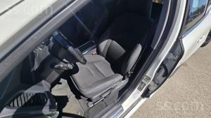 White Volvo XC60 2014 in Riga, with an engine capacity of 2.00 L and mileage of 146 thousand km for 13000 €, photo 8 on AUTOMOTO.COM.LV