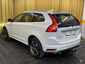 Balts Volvo XC60 2014 Kauņa, ar dzinēja tilpumu 2.40 L un nobraukumu 226 tūkst. km par 13500 €, foto 4 vietnē AUTOMOTO.COM.LV