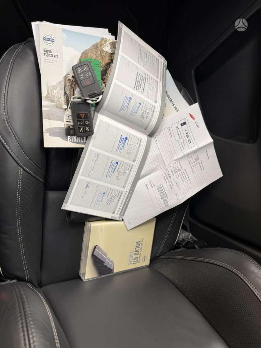 Balts Volvo XC60 2014 Kauņa, ar dzinēja tilpumu 2.40 L un nobraukumu 226 tūkst. km par 13500 €, foto 21 vietnē AUTOMOTO.COM.LV
