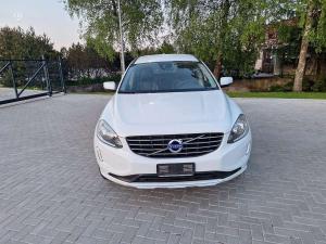 Balts Volvo XC60 2014 Kauņa, ar dzinēja tilpumu 1.97 L un nobraukumu 278 tūkst. km par 10500 €, foto 3 vietnē AUTOMOTO.COM.LV