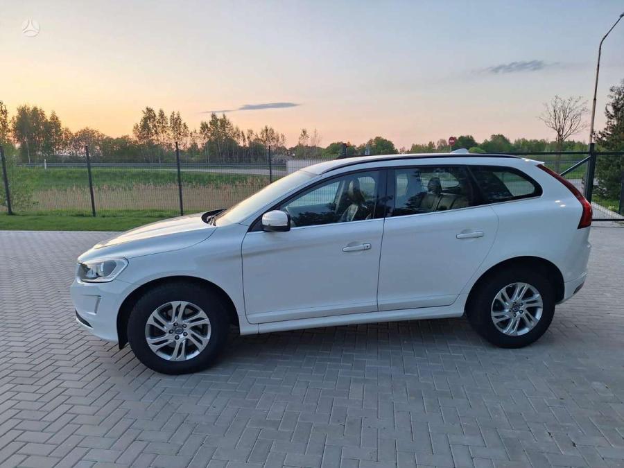 Balts Volvo XC60 2014 Kauņa, ar dzinēja tilpumu 1.97 L un nobraukumu 278 tūkst. km par 10500 €, foto 9 vietnē AUTOMOTO.COM.LV