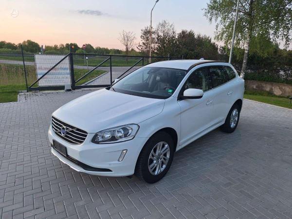White Volvo XC60 2014 in Kaunas, with an engine capacity of 1.97 L and mileage of 278 thousand km for 10500 €, photo 9 on AUTOMOTO.COM.LV