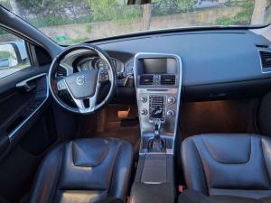 Balts Volvo XC60 2014 Kauņa, ar dzinēja tilpumu 1.97 L un nobraukumu 278 tūkst. km par 10500 €, foto 13 vietnē AUTOMOTO.COM.LV