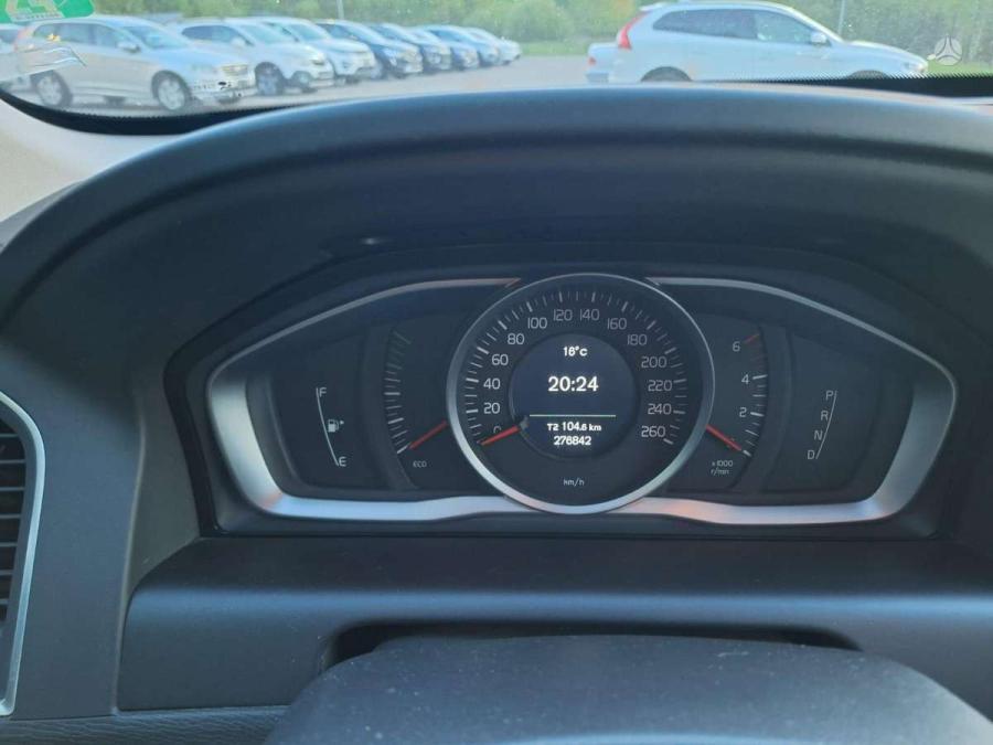 Balts Volvo XC60 2014 Kauņa, ar dzinēja tilpumu 1.97 L un nobraukumu 278 tūkst. km par 10500 €, foto 16 vietnē AUTOMOTO.COM.LV
