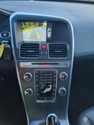 Balts Volvo XC60 2014 Kauņa, ar dzinēja tilpumu 1.97 L un nobraukumu 278 tūkst. km par 10500 €, foto 17 vietnē AUTOMOTO.COM.LV