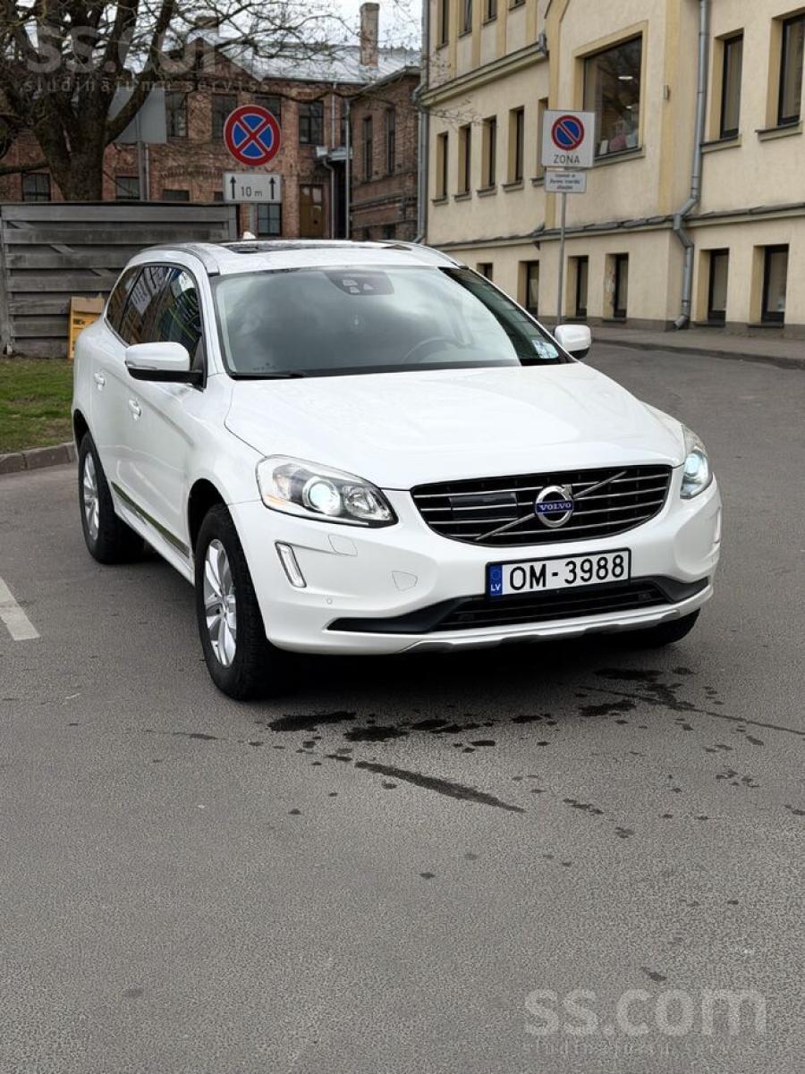 Balts Volvo XC60 2014 Rīga, ar dzinēja tilpumu 2.00 L un nobraukumu 257 tūkst. km par 11500 €, foto 3 vietnē AUTOMOTO.COM.LV