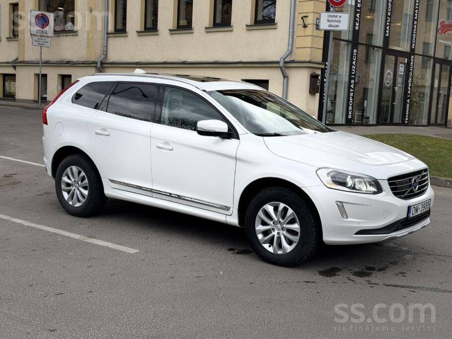 Balts Volvo XC60 2014 Rīga, ar dzinēja tilpumu 2.00 L un nobraukumu 257 tūkst. km par 11500 €, foto 4 vietnē AUTOMOTO.COM.LV