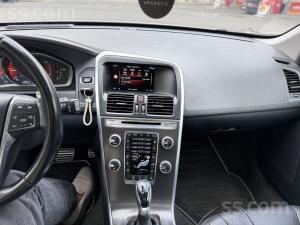 Balts Volvo XC60 2014 Rīga, ar dzinēja tilpumu 2.00 L un nobraukumu 257 tūkst. km par 11500 €, foto 13 vietnē AUTOMOTO.COM.LV