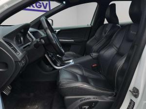 Balts Volvo XC60 2014 Viļņa, ar dzinēja tilpumu 2.40 L un nobraukumu 257 tūkst. km par 14999 €, foto 15 vietnē AUTOMOTO.COM.LV