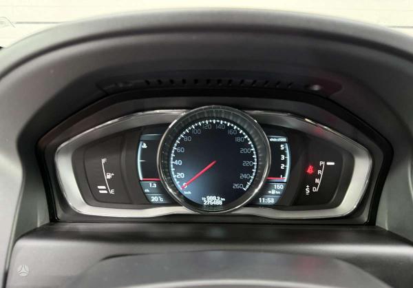 Balts Volvo XC60 2014 Utena, ar dzinēja tilpumu 2.40 L un nobraukumu 275 tūkst. km par 13250 €, foto 9 vietnē AUTOMOTO.COM.LV