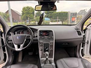 White Volvo XC60 2014 in Taurage, with an engine capacity of 1.97 L and mileage of 243 thousand km for 9000 €, photo 9 on AUTOMOTO.COM.LV