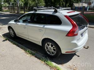 Balts Volvo XC60 2014 Rīga, ar dzinēja tilpumu 2.40 L un nobraukumu 180 tūkst. km par 11500 €, foto 3 vietnē AUTOMOTO.COM.LV