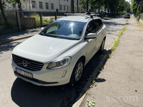 White Volvo XC60 2014 in Riga, with an engine capacity of 2.40 L and mileage of 180 thousand km for 11500 €, photo 3 on AUTOMOTO.COM.LV