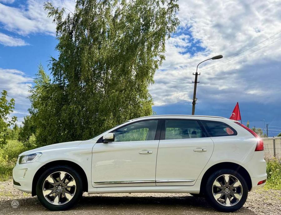 Balts Volvo XC60 2014 Šauļi, ar dzinēja tilpumu 0.00 L un nobraukumu 264 tūkst. km par 14399 €, foto 14 vietnē AUTOMOTO.COM.LV